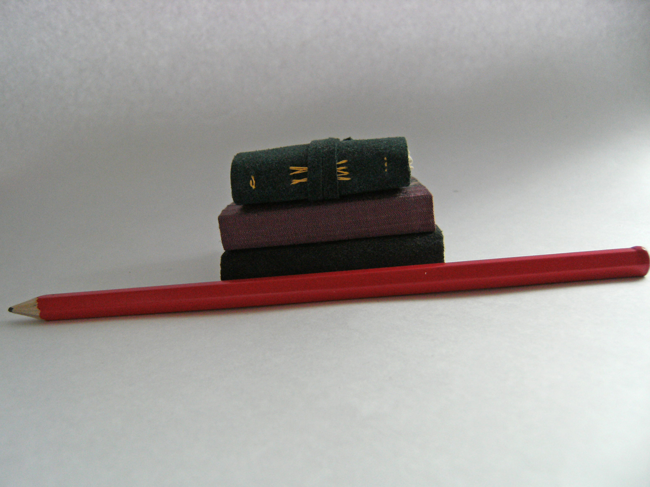 Lizzie Made: Mini-Book Magic