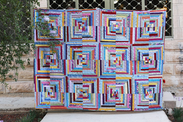 Quotidian Life: Tayta's College Quilt