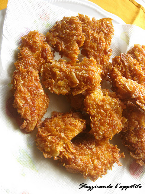 Stuzzicando l'appetito: Pollo impanato con i corn flakes