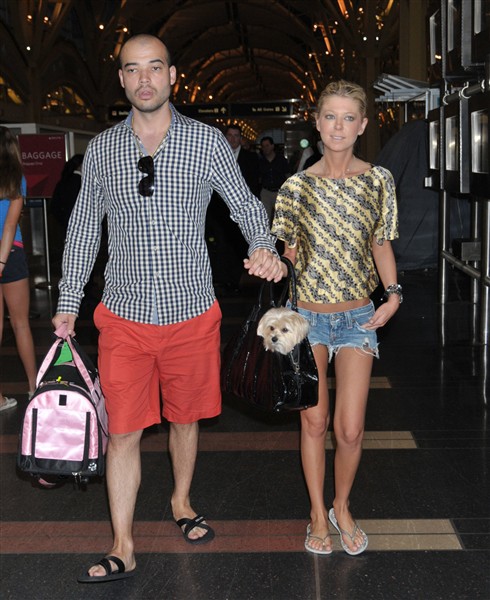 PICTURE BUGS: Tara Reid Gets Married