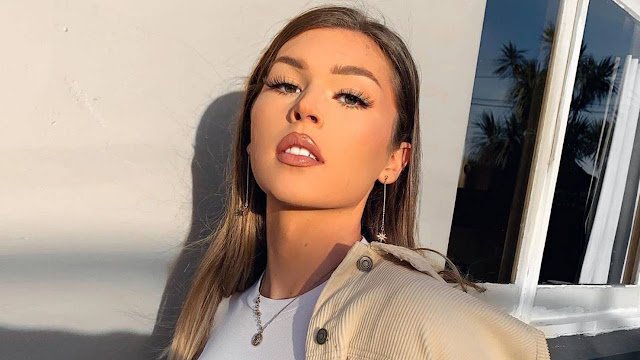 Sammy Vanity – Most Beautiful Trans Girl Model - TG Beauty