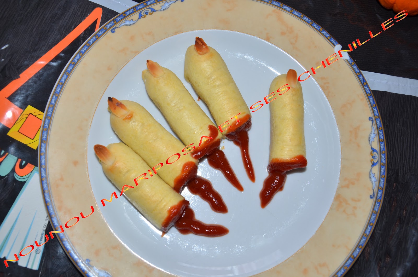 Nounou Mariposa et ses chenilles: Le repas d'Halloween