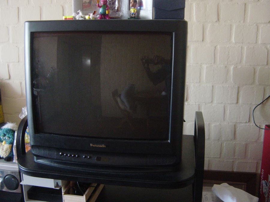 VENTASVARIASRM: TELEVISION PANASONIC 21" COLORES