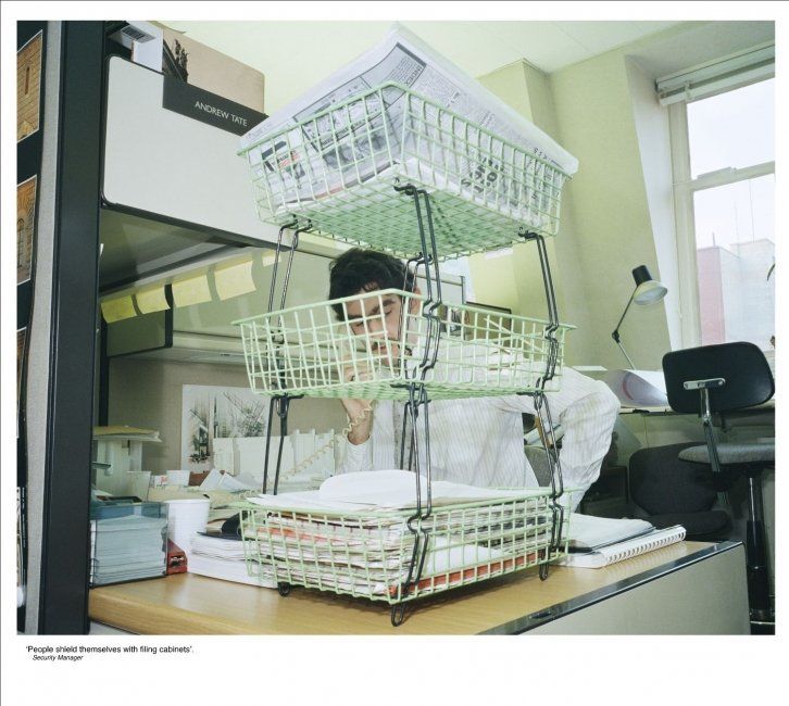 Work Stations: Nostalgic Images That Show What Office Life Was Like in ...