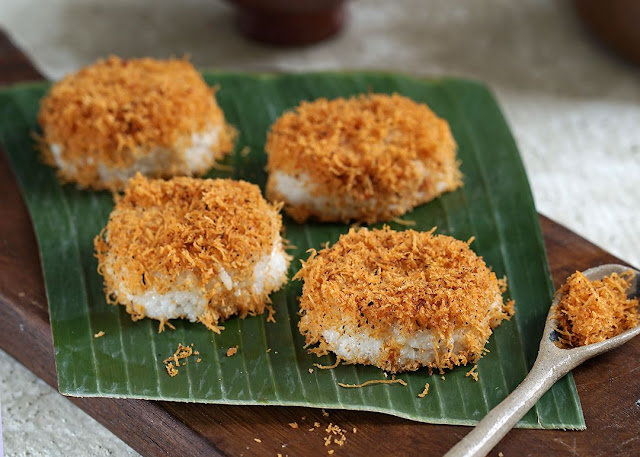Resep Cara membuat Ketan Serundeng Yang Pulen Dan Legit Resep Cara membuat Ketan Serundeng Yang Pulen Dan Legit