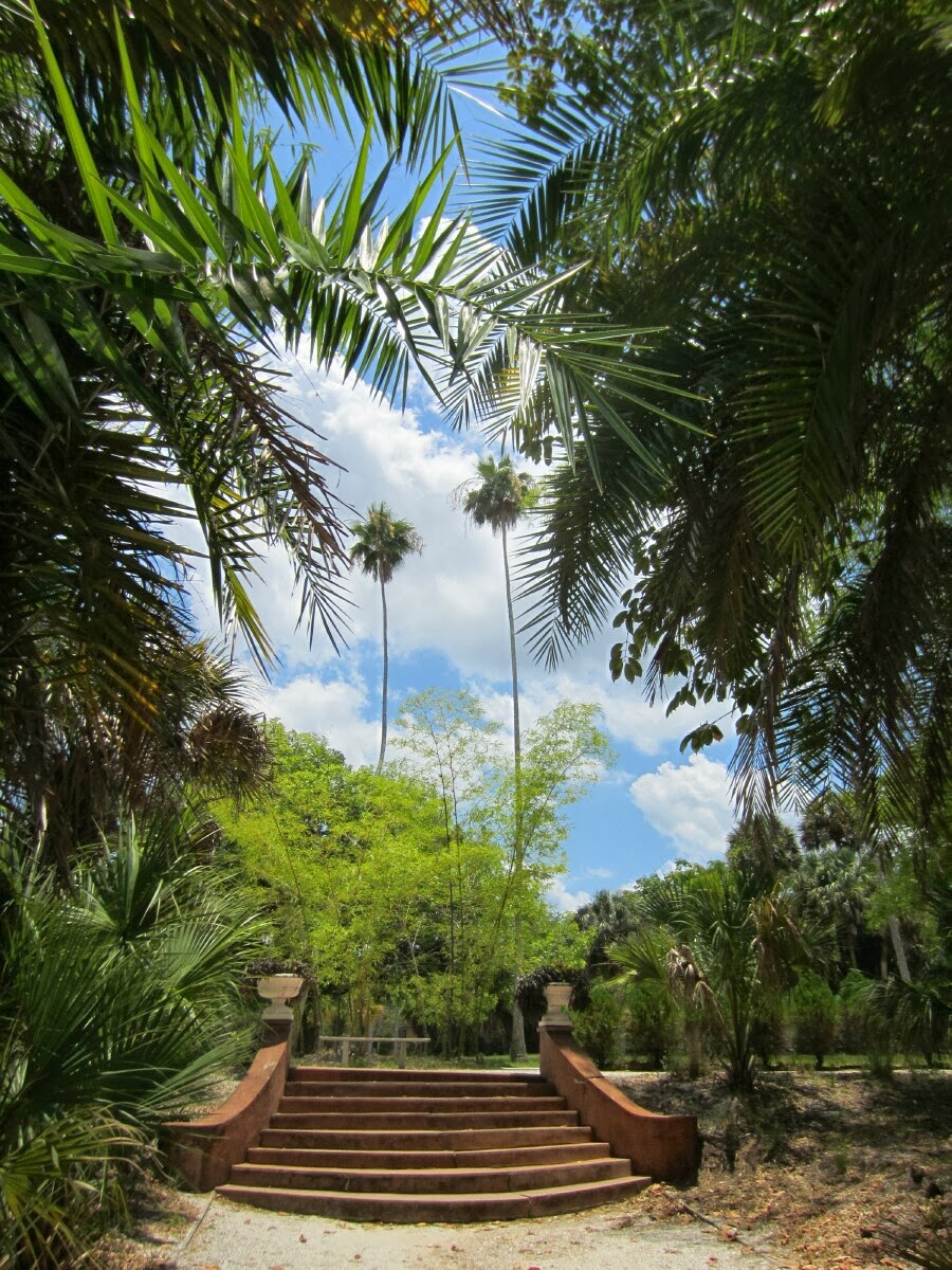 Bird's Yellow House: The Koreshan Unity Settlement and State Historic Site