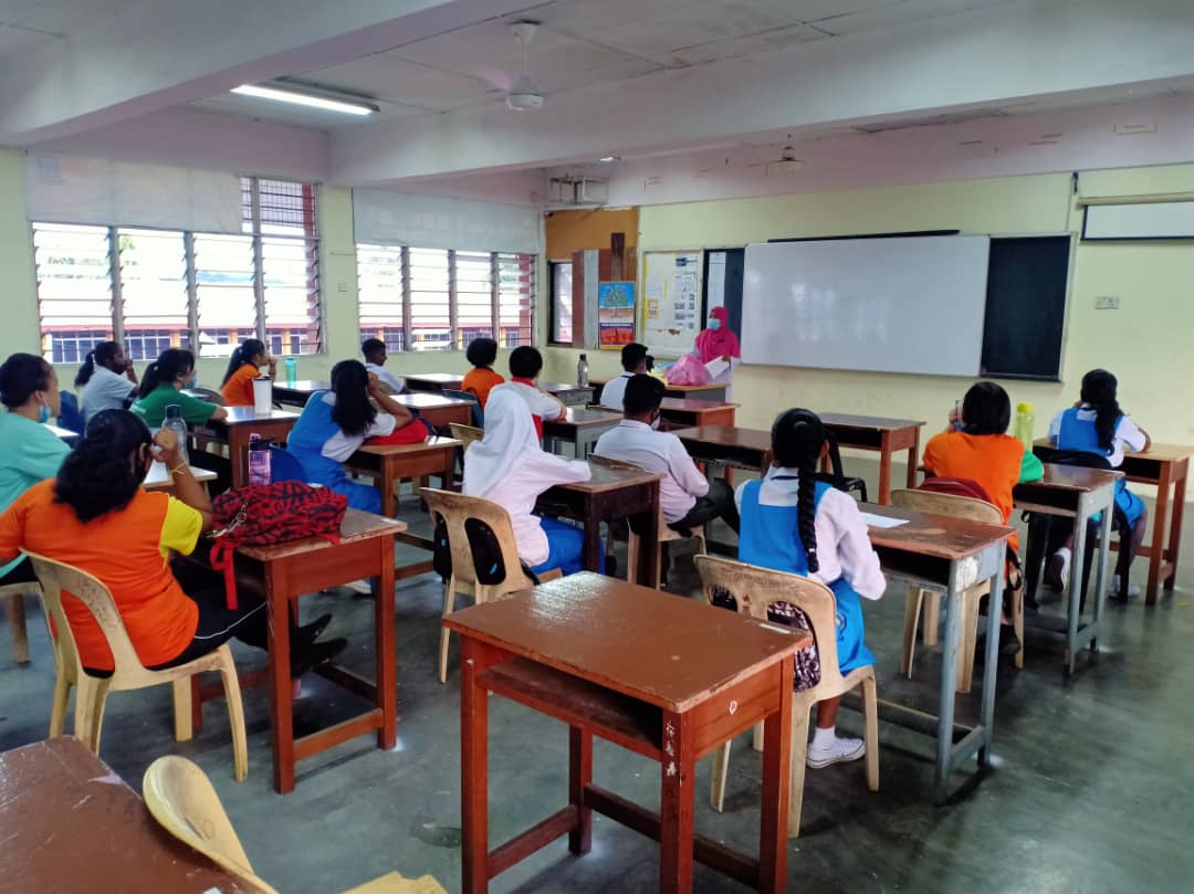 LAMAN BLOG SMK PRAI - PEA 0001: HARI PERTAMA PERSEKOLAHAN - 15 JULAI ...