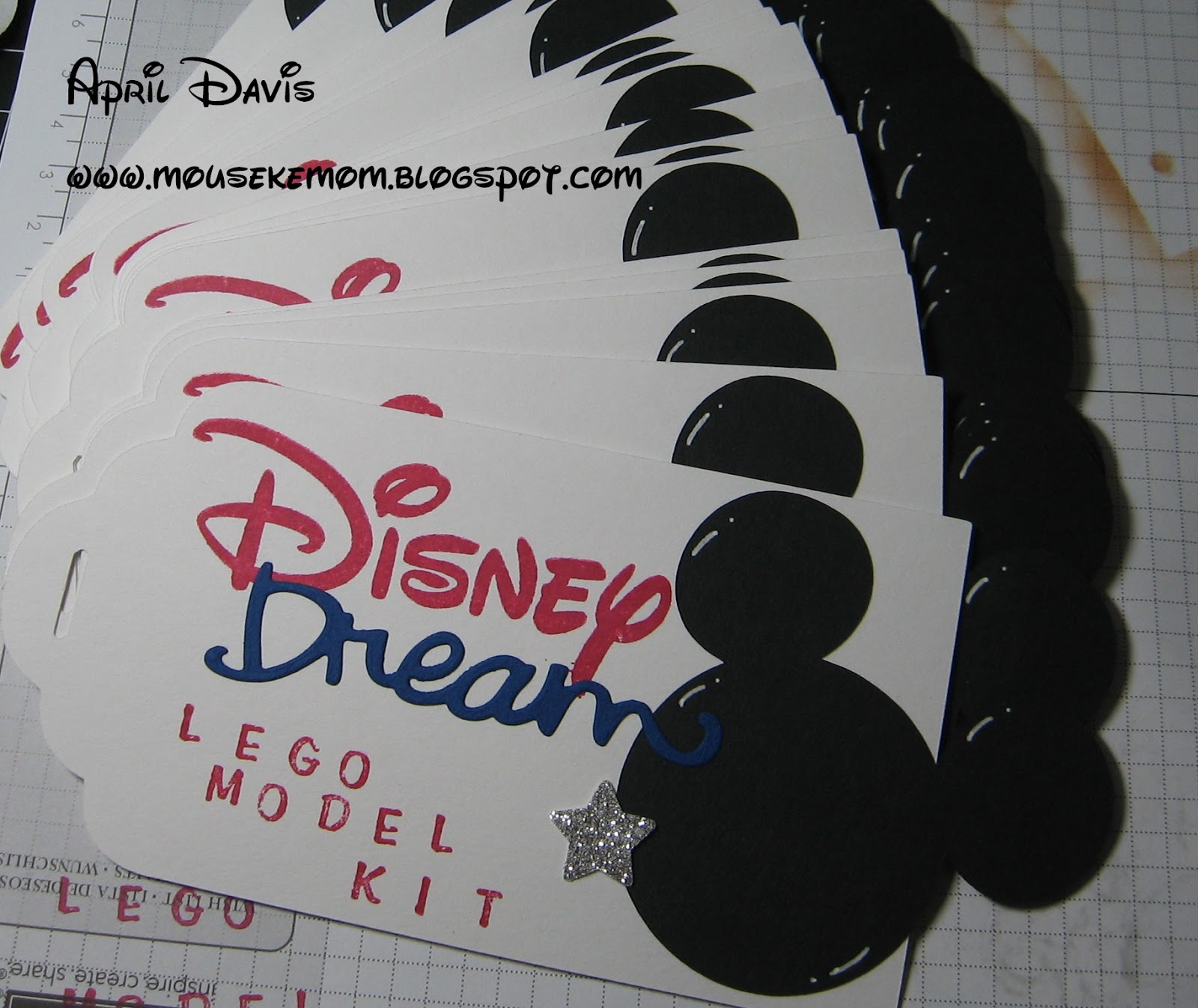 Mousekemom's Mouseworks: Disney Dream fish extender tag