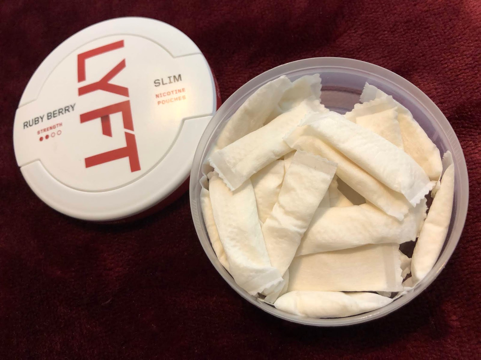 Lyft Ruby Berry (Nicotine Pouches) - Review (Discontinued). 15 May 2020.