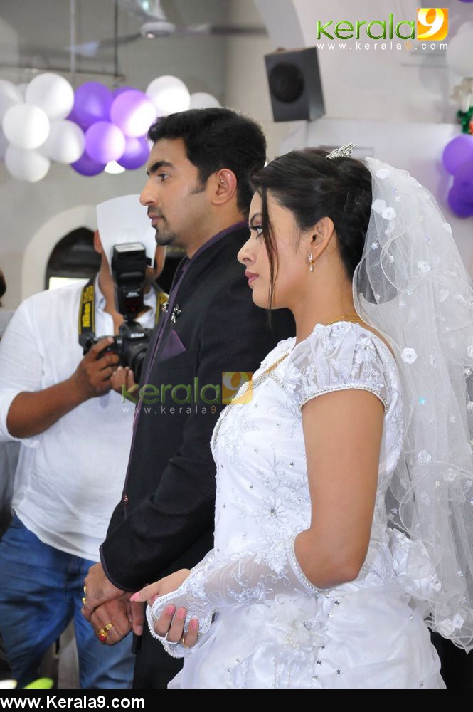 Dhanya Mary Varghese Engagement Photos