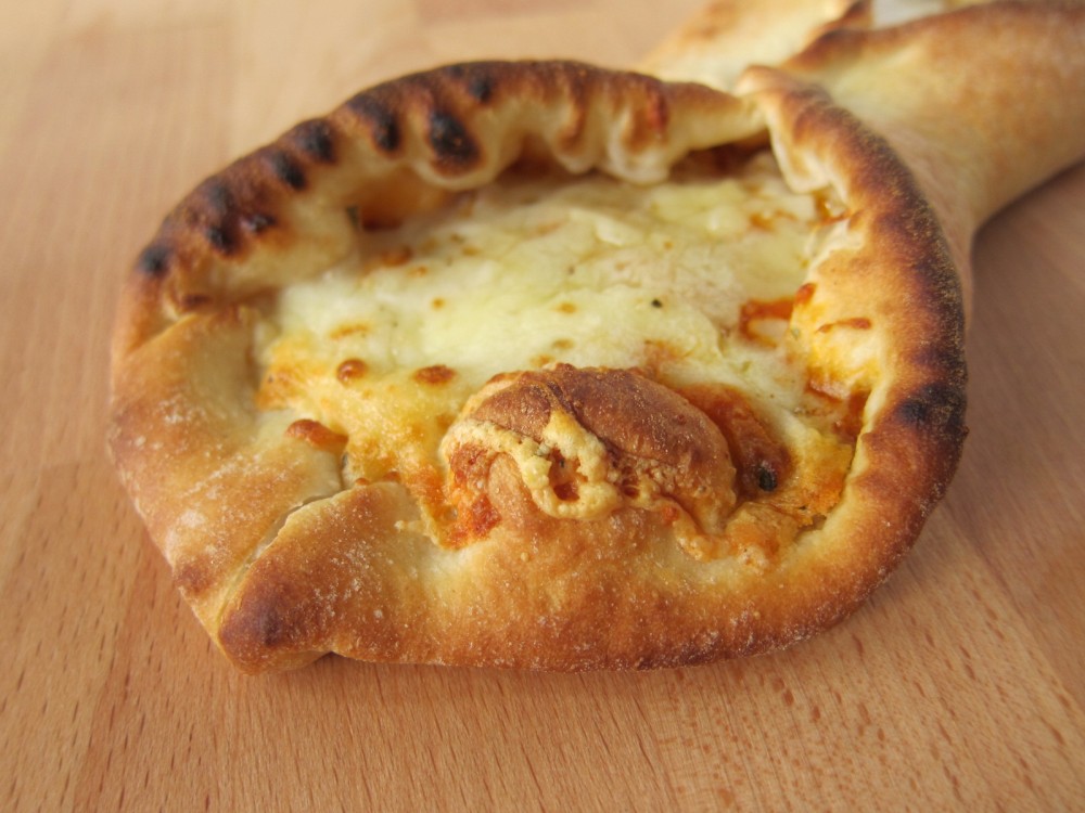 Frozen Friday: Trader Joe's - 5 Cheese Frusta