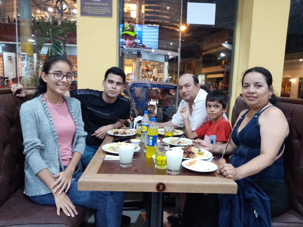 MY FAVORITE RESTAURANT