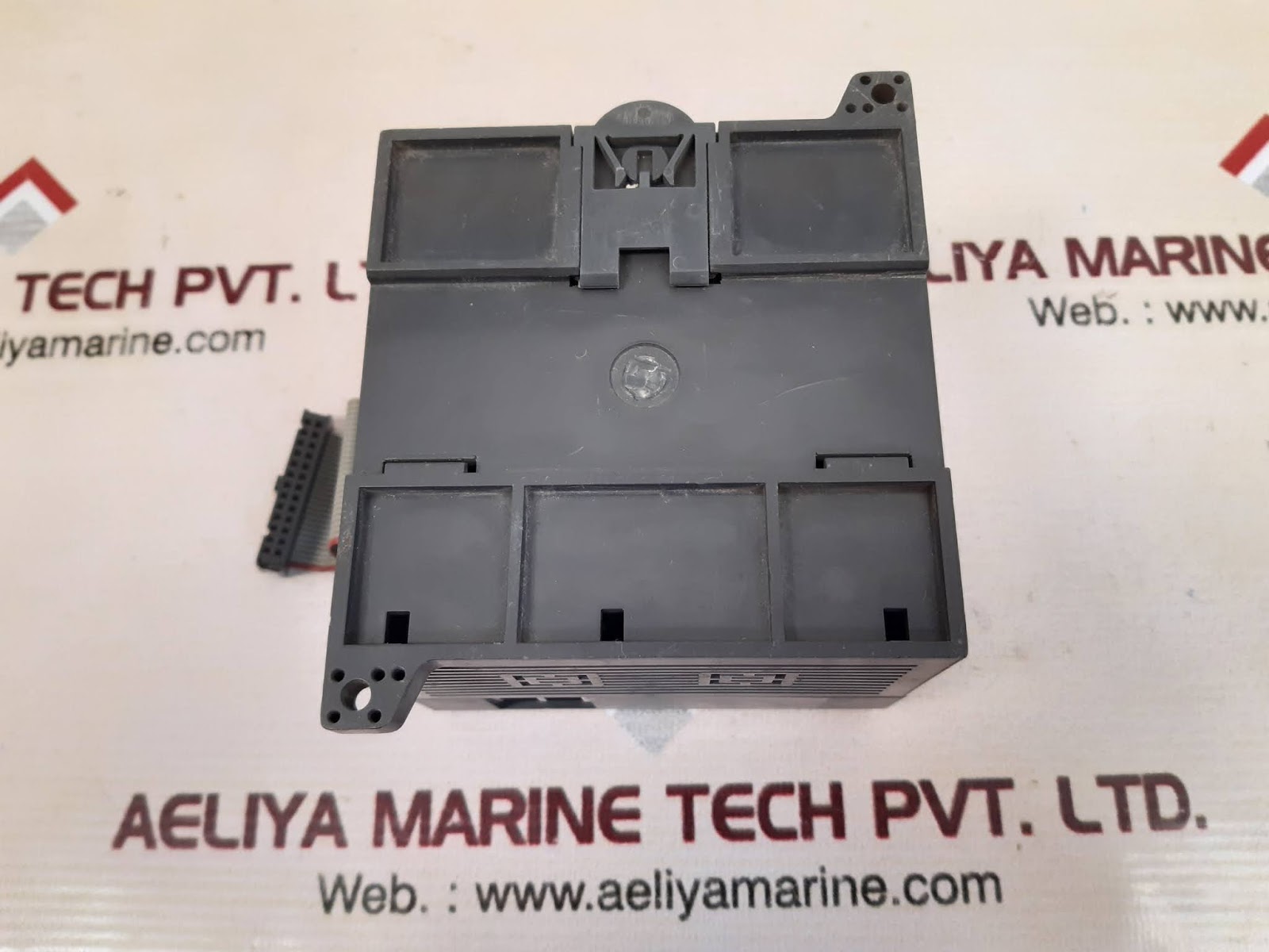 LS G7F-AD2A PROGRAMMABLE LOGIC CONTROLLER - Aeliya Marine