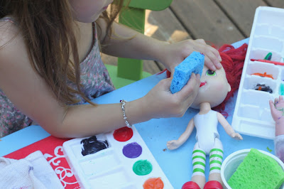 Green Owl Art: Face Paint Pretend Play