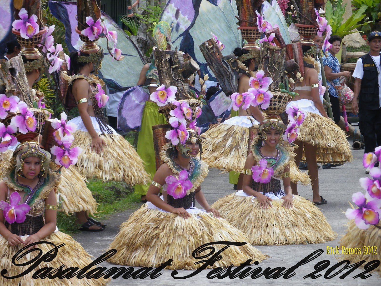 Adventures of a Hijo de Pongol: Pasalamat Festival 2012