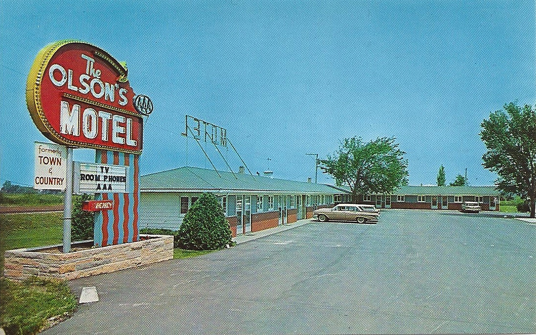 The Postcard Motel: The Olson's Motel - Cedar Rapids, IA