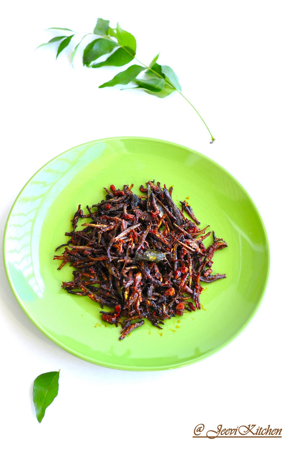 Jeevi Kitchen: Nethili Karuvadu Fry/ Dried Anchovy Fish Fry