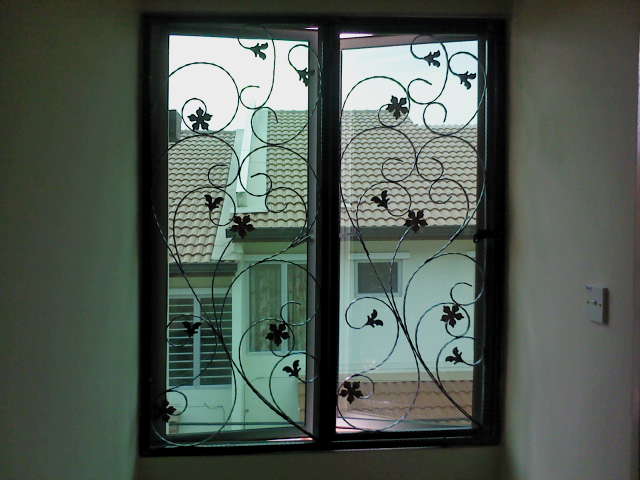 Low Iron Works: Wrought Iron Windows