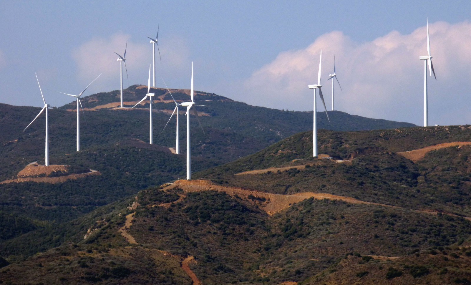 ΖΕΙΔΩΡΟΝ: Ανεμογεννήτριες