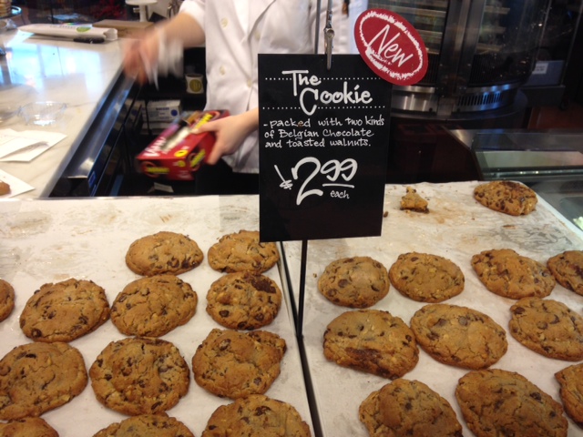 Trina's page of Blogginess: "The Cookie" from Metropolitan Market