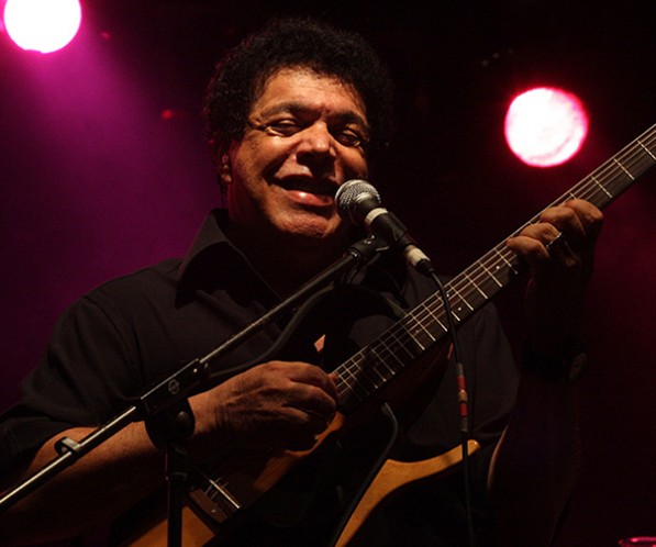 LINKANDO VOCÊ!!: Wando: Vida e trajetória do cantor