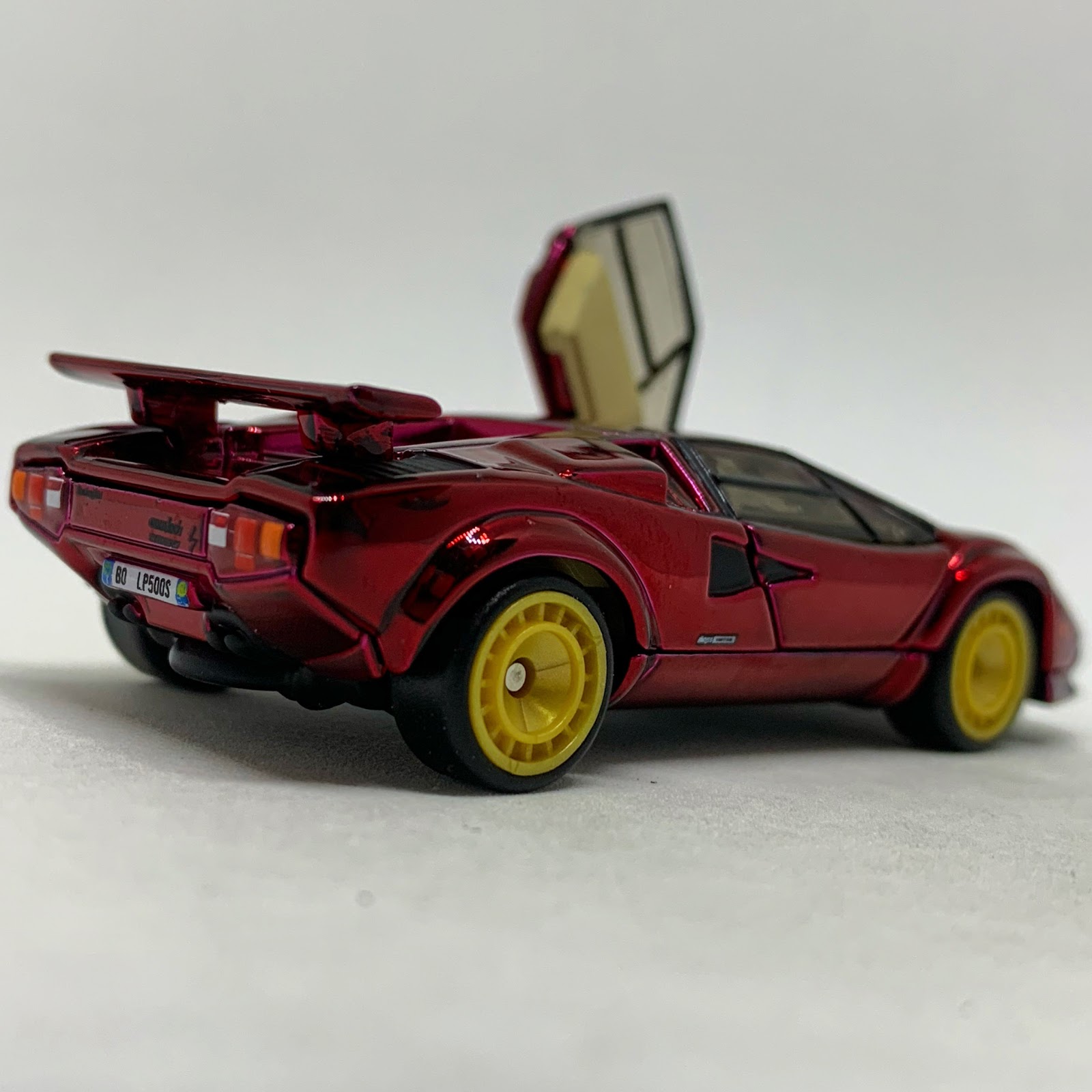 JULIAN'S HOT WHEELS BLOG: 1982 Lamborghini Countach LP500 S (2019 RLC ...
