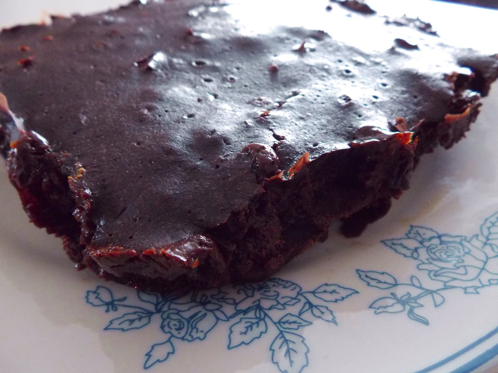 GATEAU GAGA - Love cakes: Gateau au chocolat et au caramel pour les 1 ...