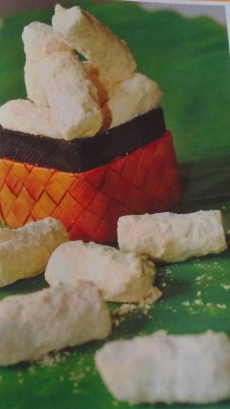 Koleksi Resepililymaria: KUIH BATANG BURUK