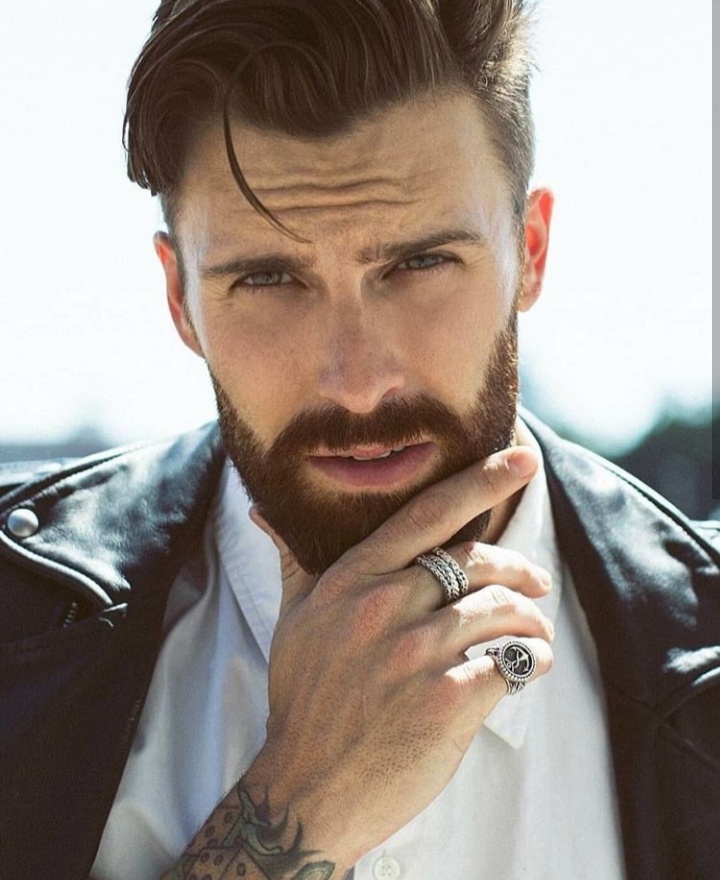 TOP 50 COOL AND SEXY BEARDS LOOKS ARE TRENDING IN 2019 /FASHION