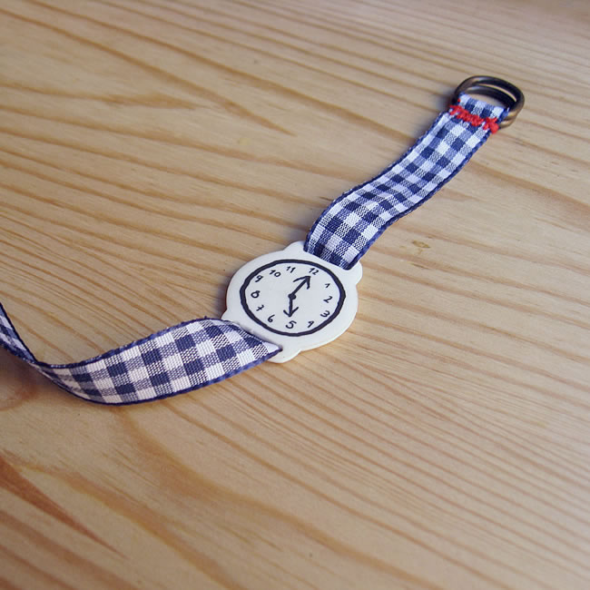 misako mimoko: New fake watches for kids and grownups