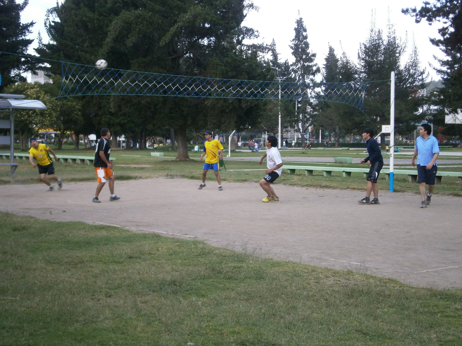 Glocalización en el Ecuador: Ecuavoley