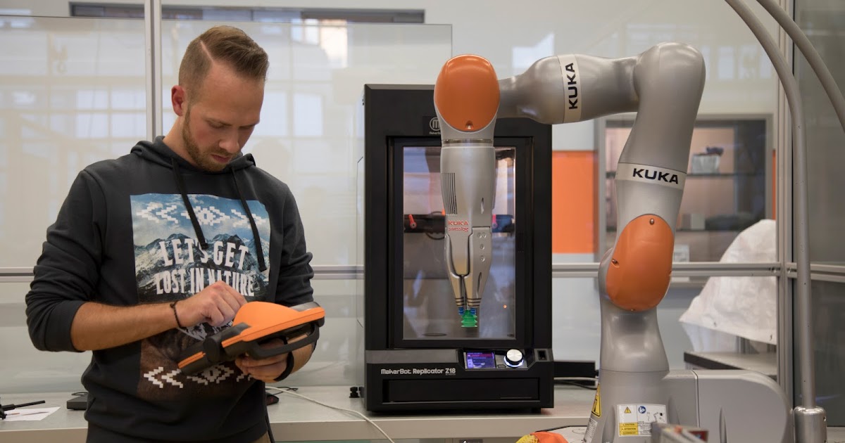 How does a six-axis robot work? | Six-axis collaborative robot in delhi