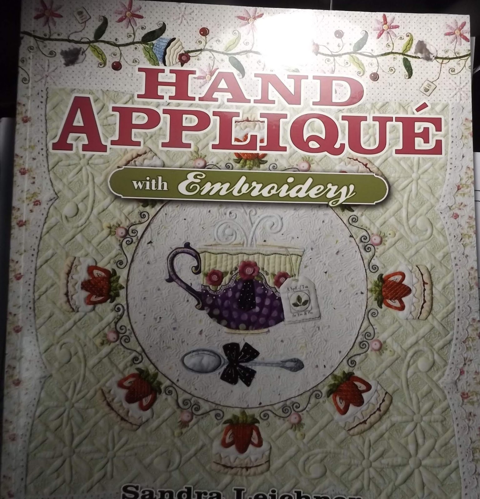 Shawkl Designs: Applique Inspiration in Books!