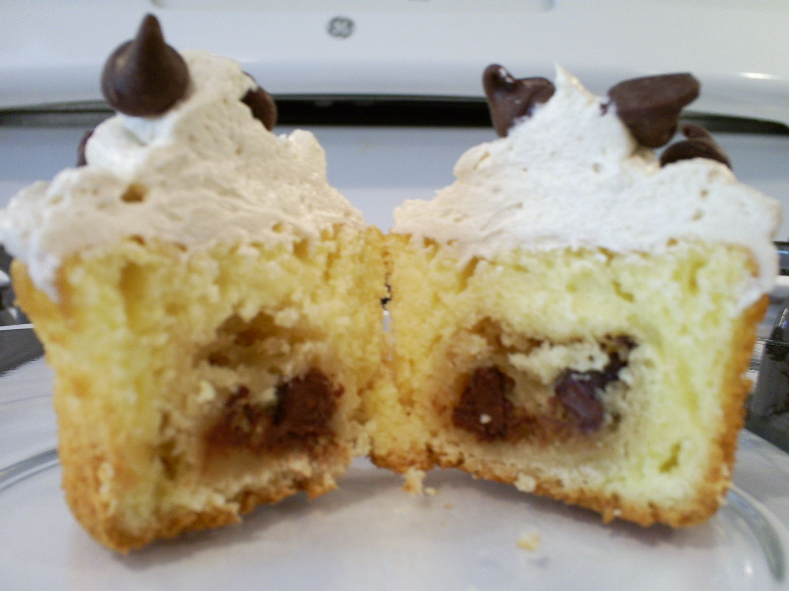 Dwell in Possibility: Cupcake Overboard