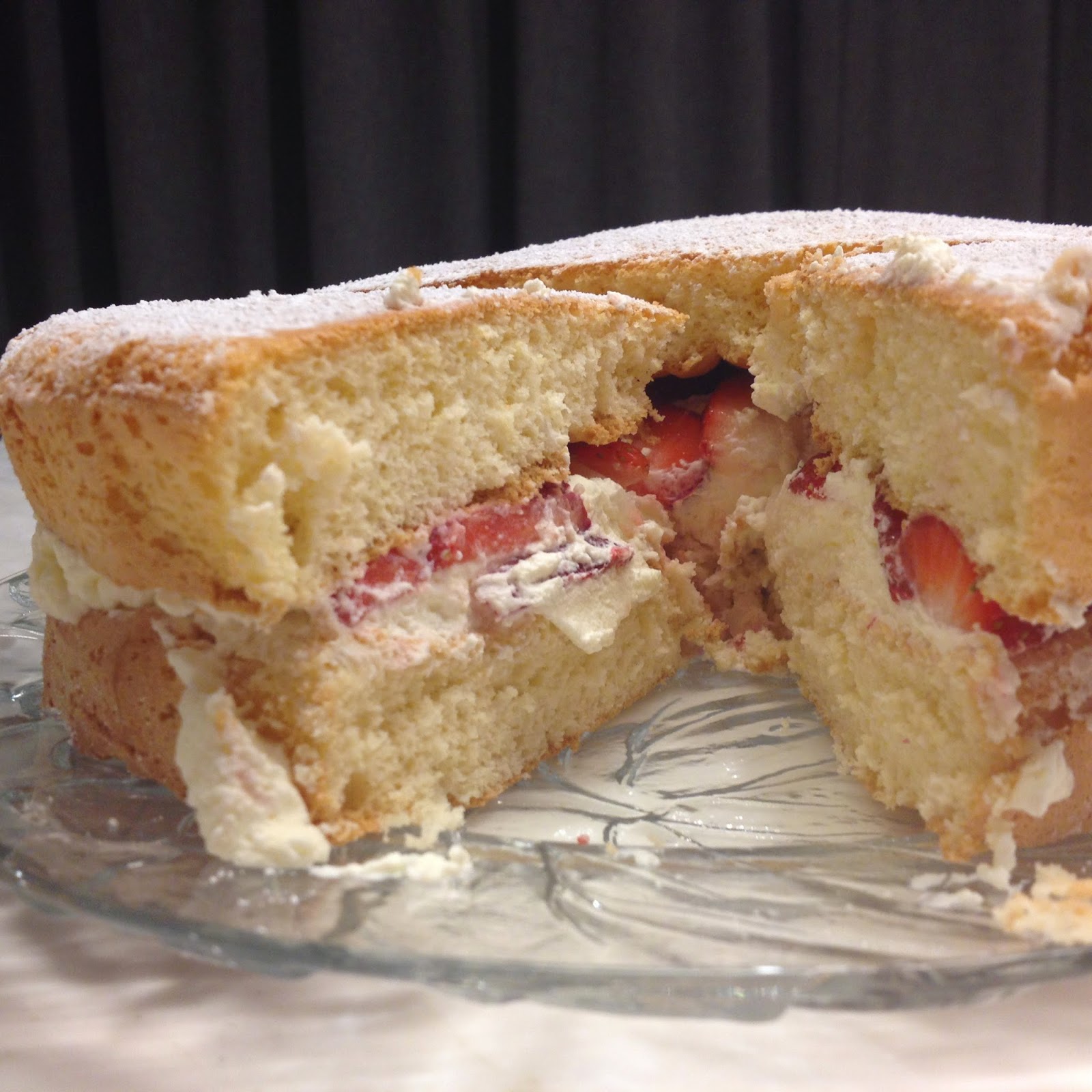 Strawberries & Cream Sponge Cake - Maddie Loves Food