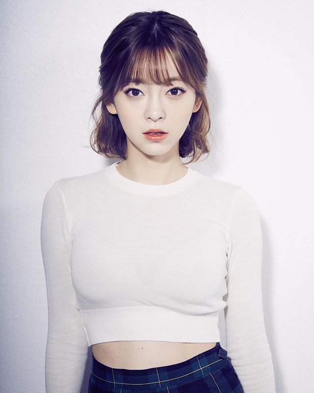 Criss Hallyu: TREN-D (트랜디) : Selfies Part 86