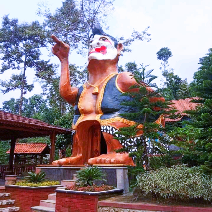 Wisata Dalem Simbah Wonosalam Jombang Tiket Masuk, Fasilitas dan Lokasi