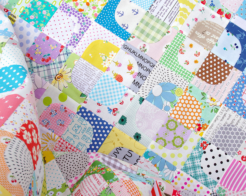 Red Pepper Quilts: 99 Squircles ~ A Quilt in Progress