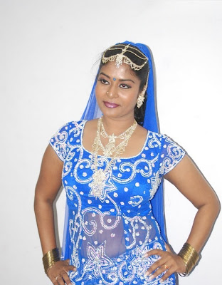 TELUGU KAMARU ENCIS: TAMIL SERIAL ACTRESS NEEPA CUTE PHOTO GALLERY (6)