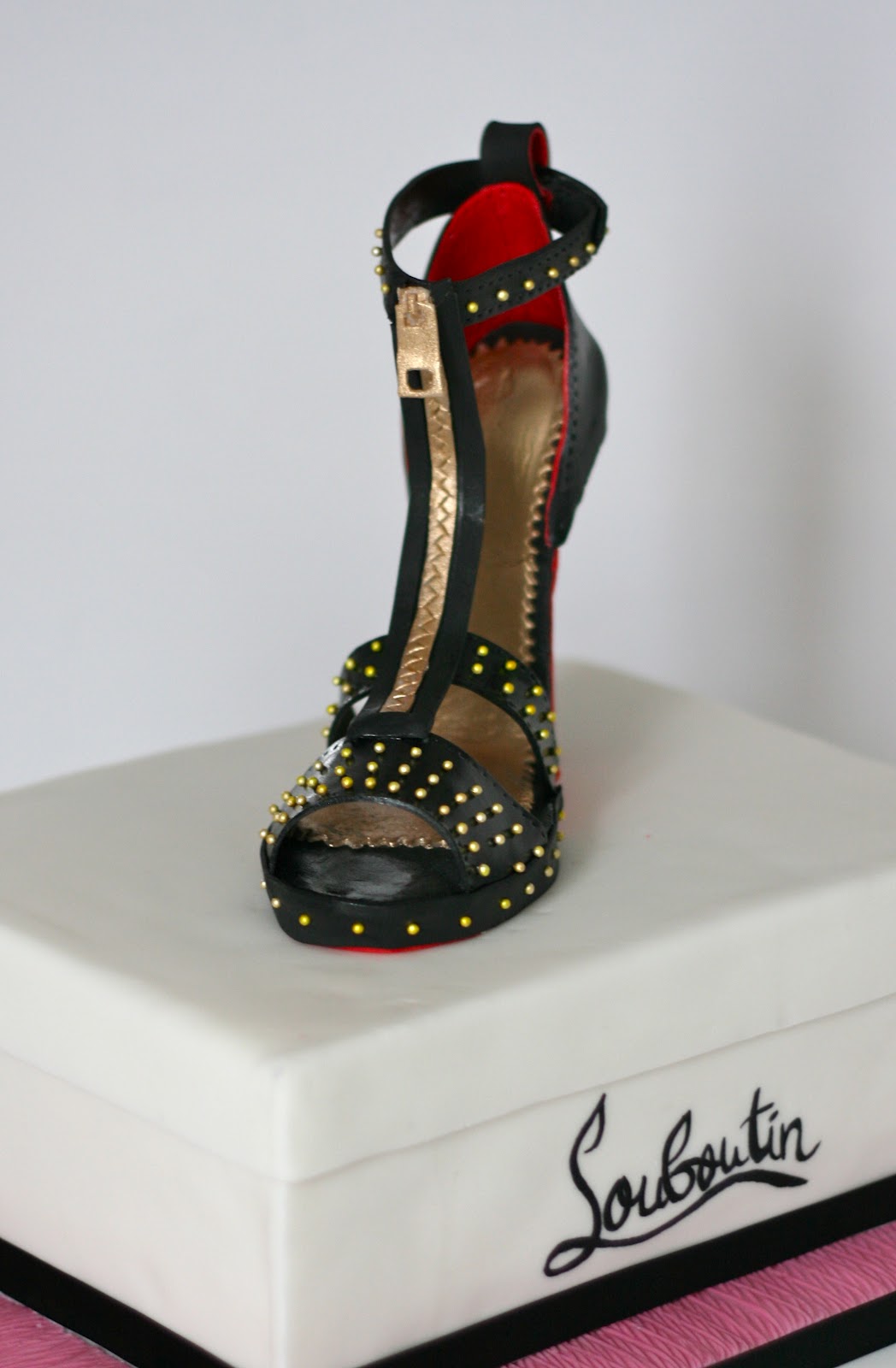 Milli's kitchen: Stiletto cake