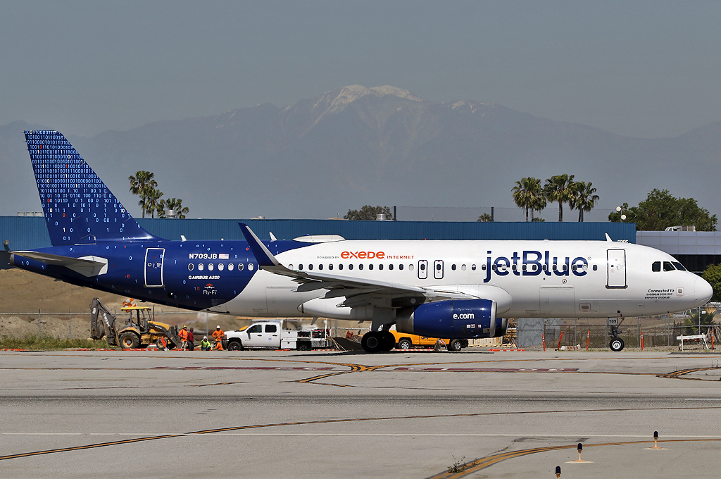 [A32NX] JetBlue Airways Binary Code Livery 8K ultra » Microsoft Flight ...