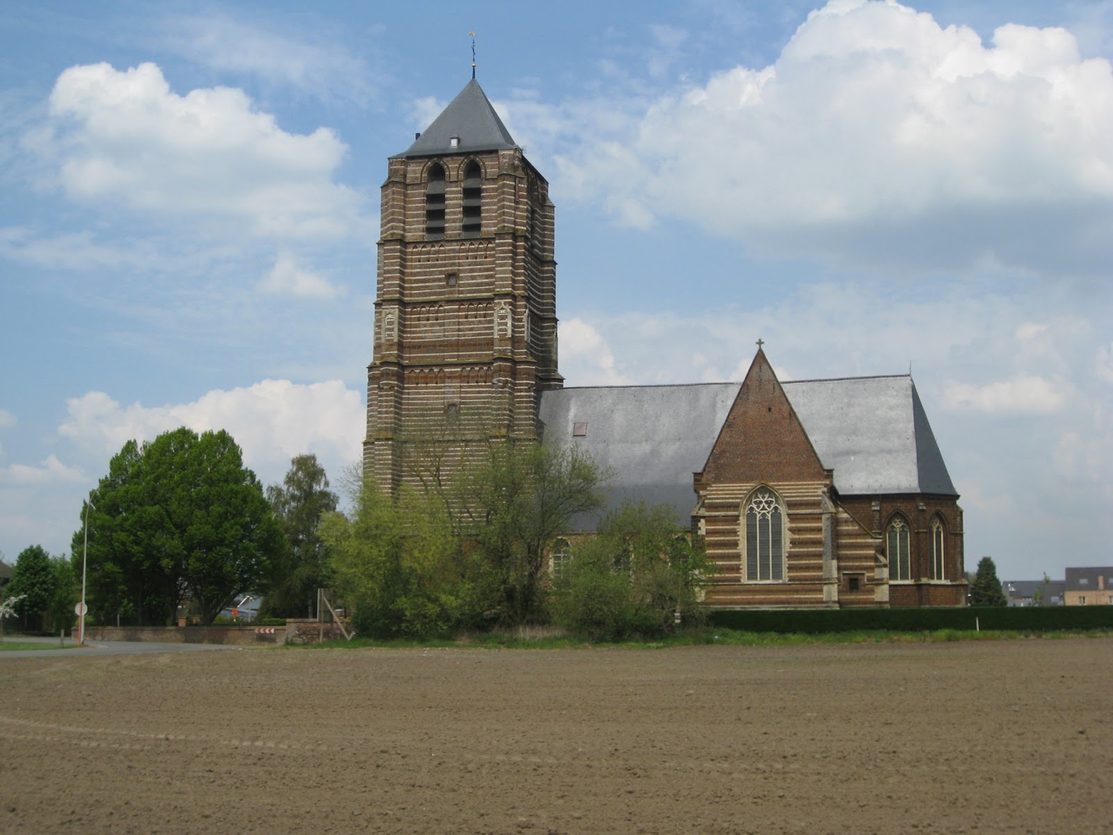 TOUR DE FRANS: May 2013