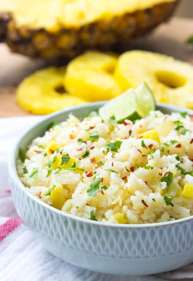 PINEAPPLE RICE #EASYRECIPES #PINEAPPLE - Media Food and Nutrition Degree