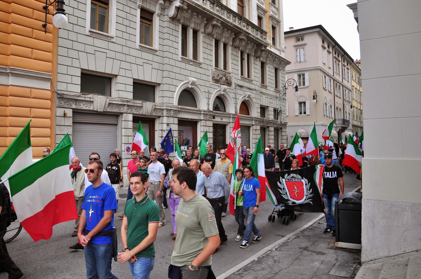 Trieste Pro Patria: 15 settembre 2013: Trieste Pro Patria scende in piazza
