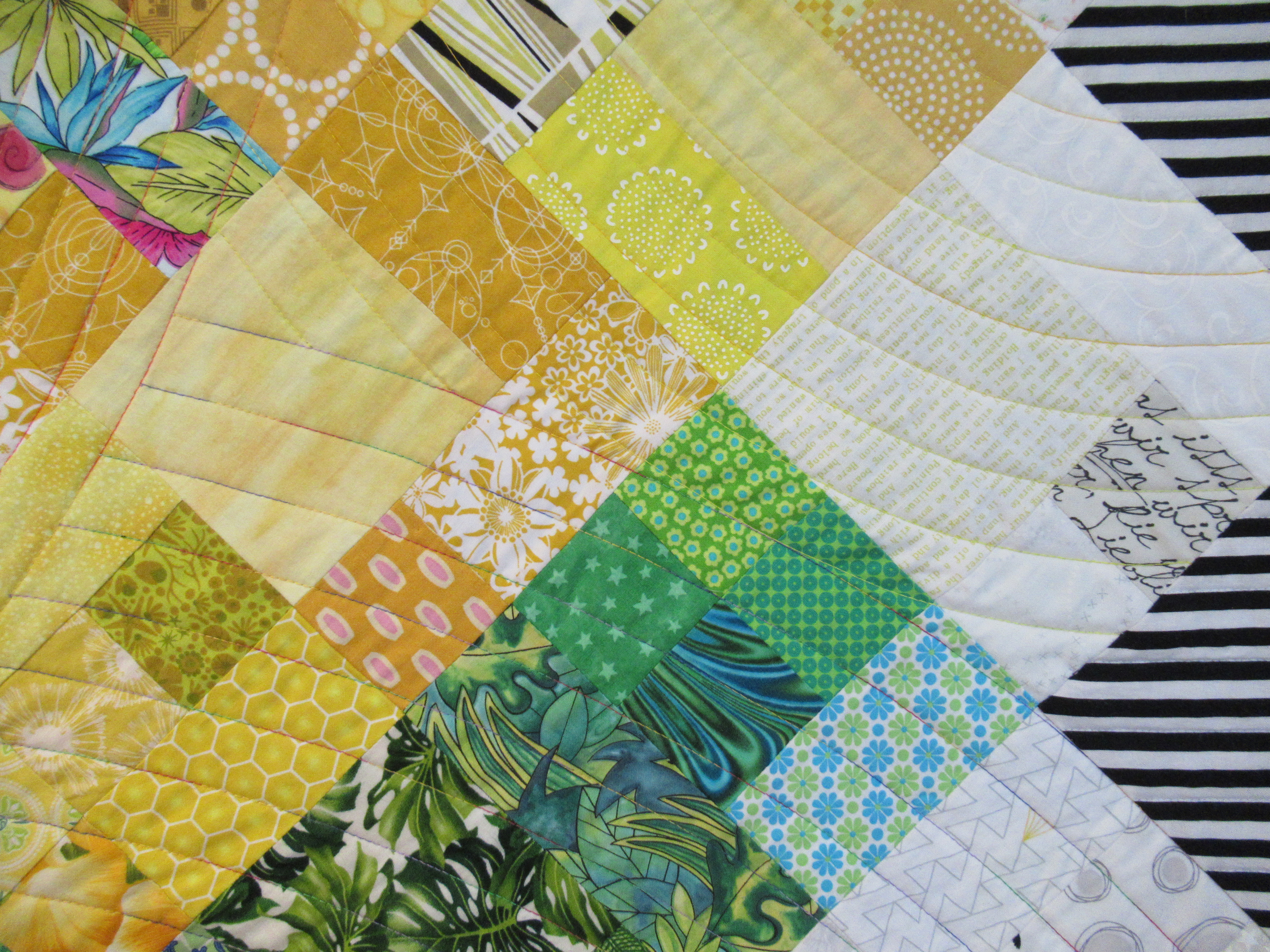Flourishing Palms: Scrap Snap Quilt