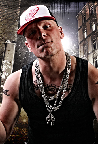 Rap-City.TV: BONEZ MC "Mehr als Tattoos und Flow" [ARTIKEL]