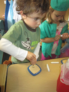 Playfully Learning: Giving Shots in Preschool:Our Doctor Study Continues