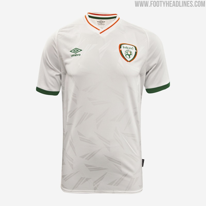 Umbro Ireland 2020-2021 Home & Away Kits Released - Footy Headlines