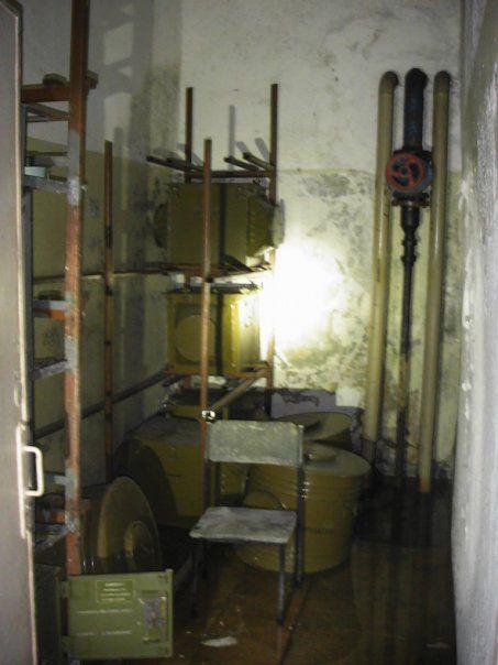 Inside the Mysterious UVB-76 Station - World Of Technology