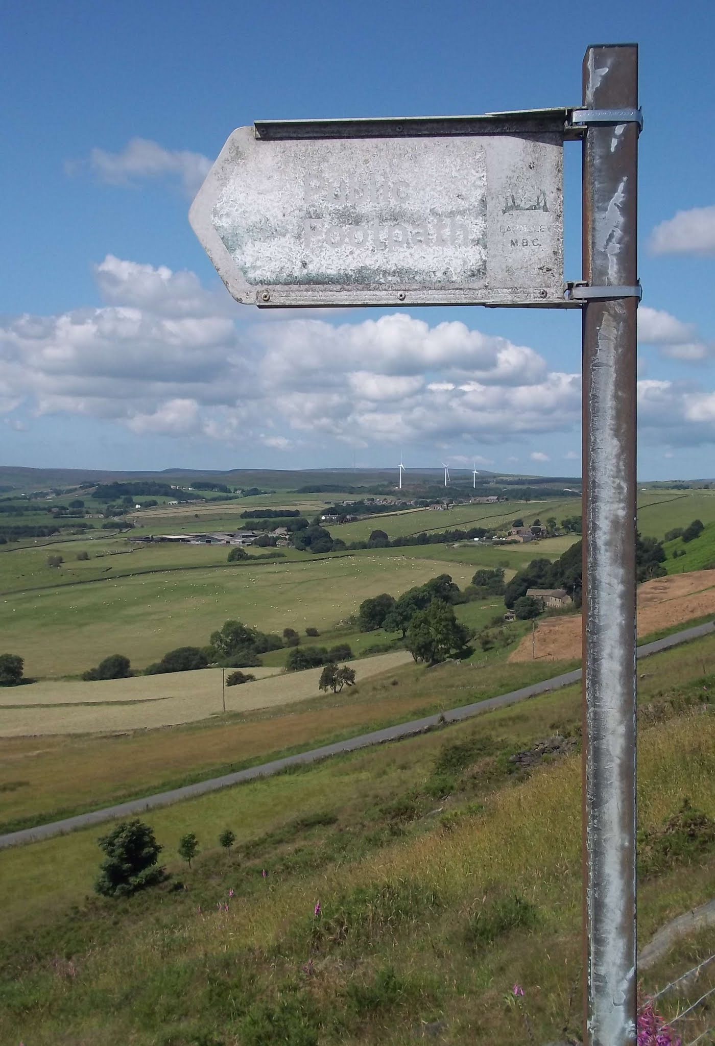 Walking The Peak: Millhouse Green, Ingbirchworth, Upper Denby ...